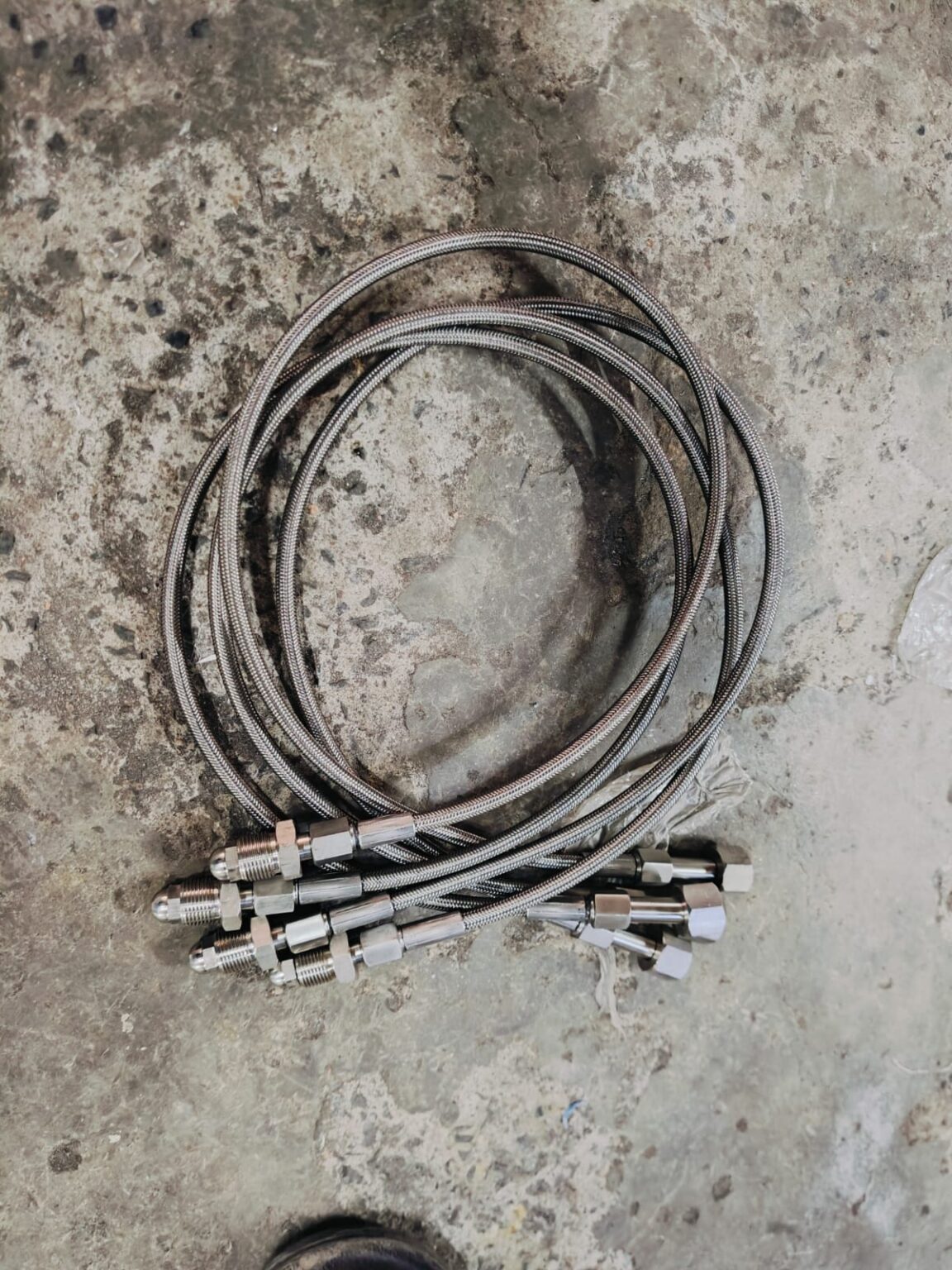High Pressure Pigtail Hoses - Saibaba Engineering Works